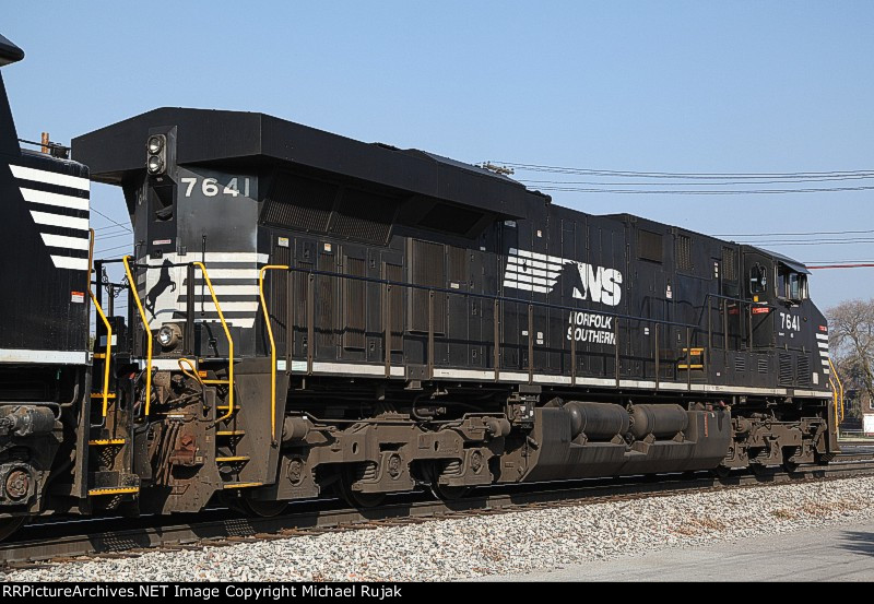 NS 7641
